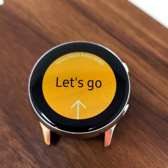 Samsung | Wearables | Samsung Galaxy Watch Active2 4mm Cloud Silver ...